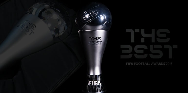 IMPONENTE: La FIFA presentó el trofeo que se llevará el ganador del ...